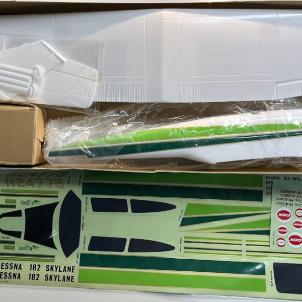 Cox .049 Cessna 182 Skylane with R/C System | FlyBoyz